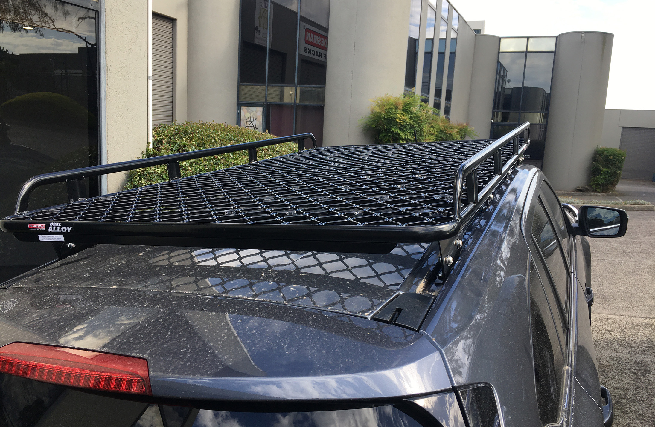 Isuzu Mu-x Wagon (08/21 - Current) Oval Steel Platform - Wedgetail