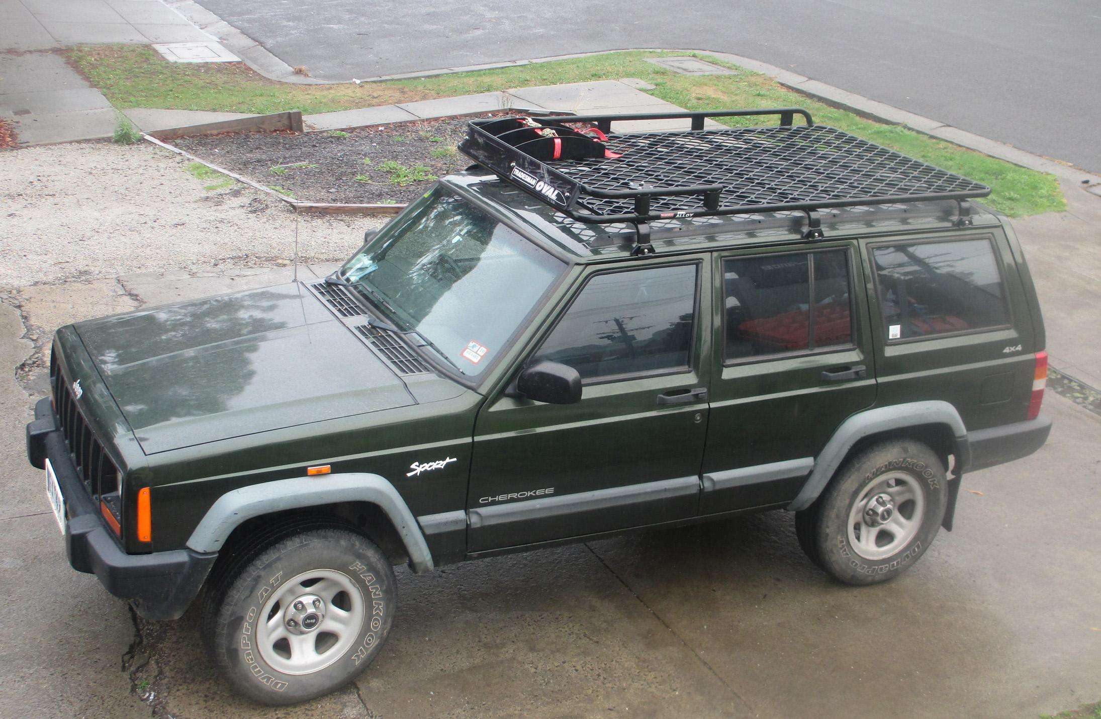 Jeep Cherokee Wagon (1988 - 1996) Oval Steel Platform - Wedgetail