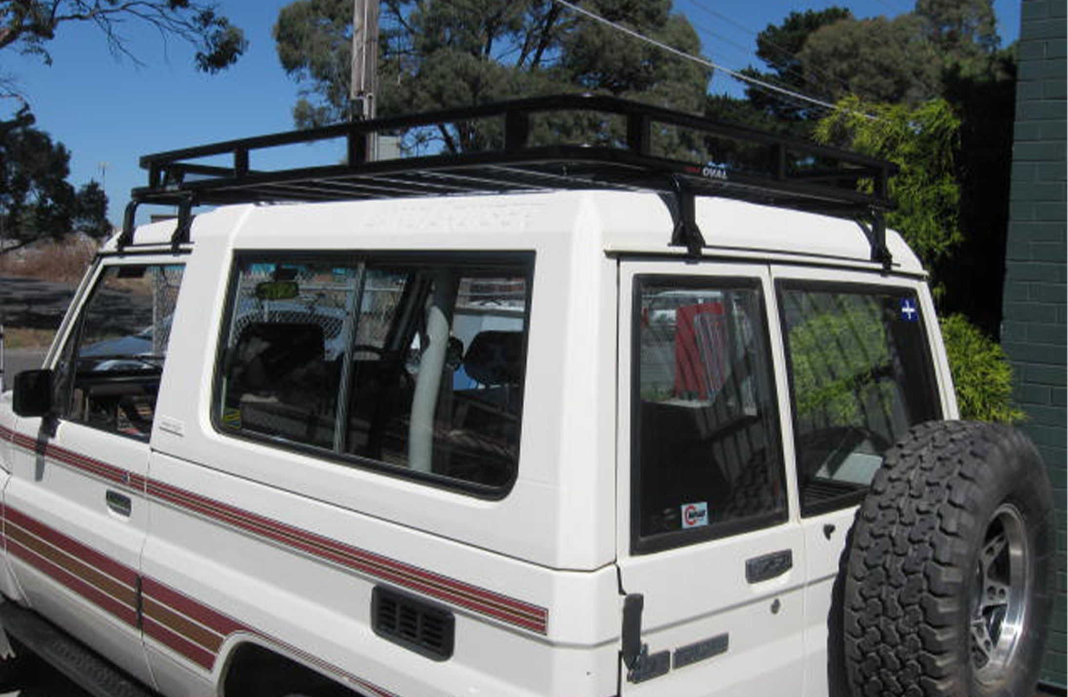 Toyota Landcruiser 73 MWB (1985 - 1992) Oval Steel Platform - Wedgetail